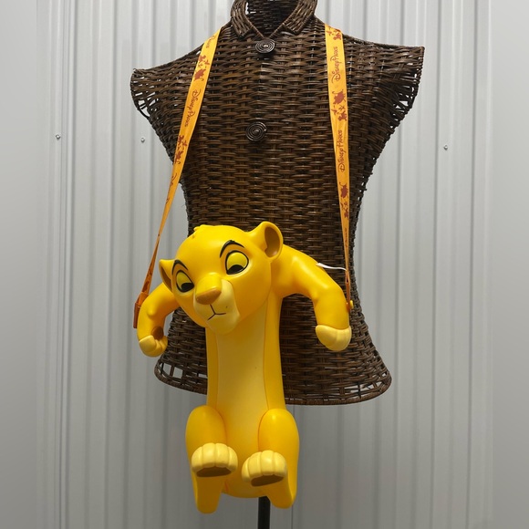 Disney | Other | Disney Parks Baby Simba The Lion King Popcorn Bucket ...